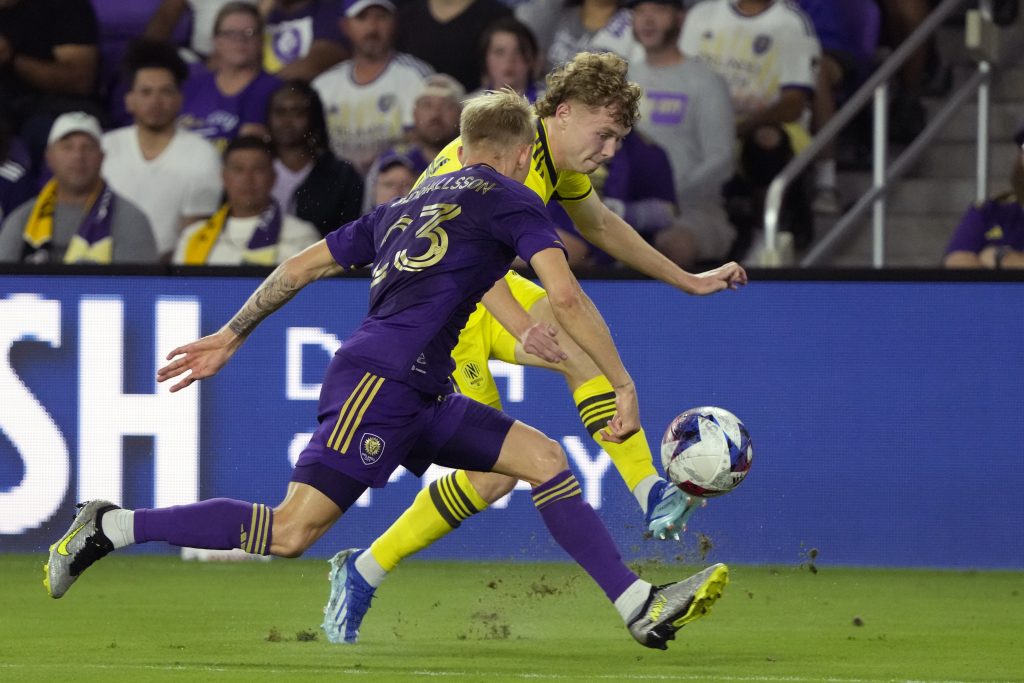 Cartagena, Gallese lead Orlando City over Nashville 1-0 in series ...